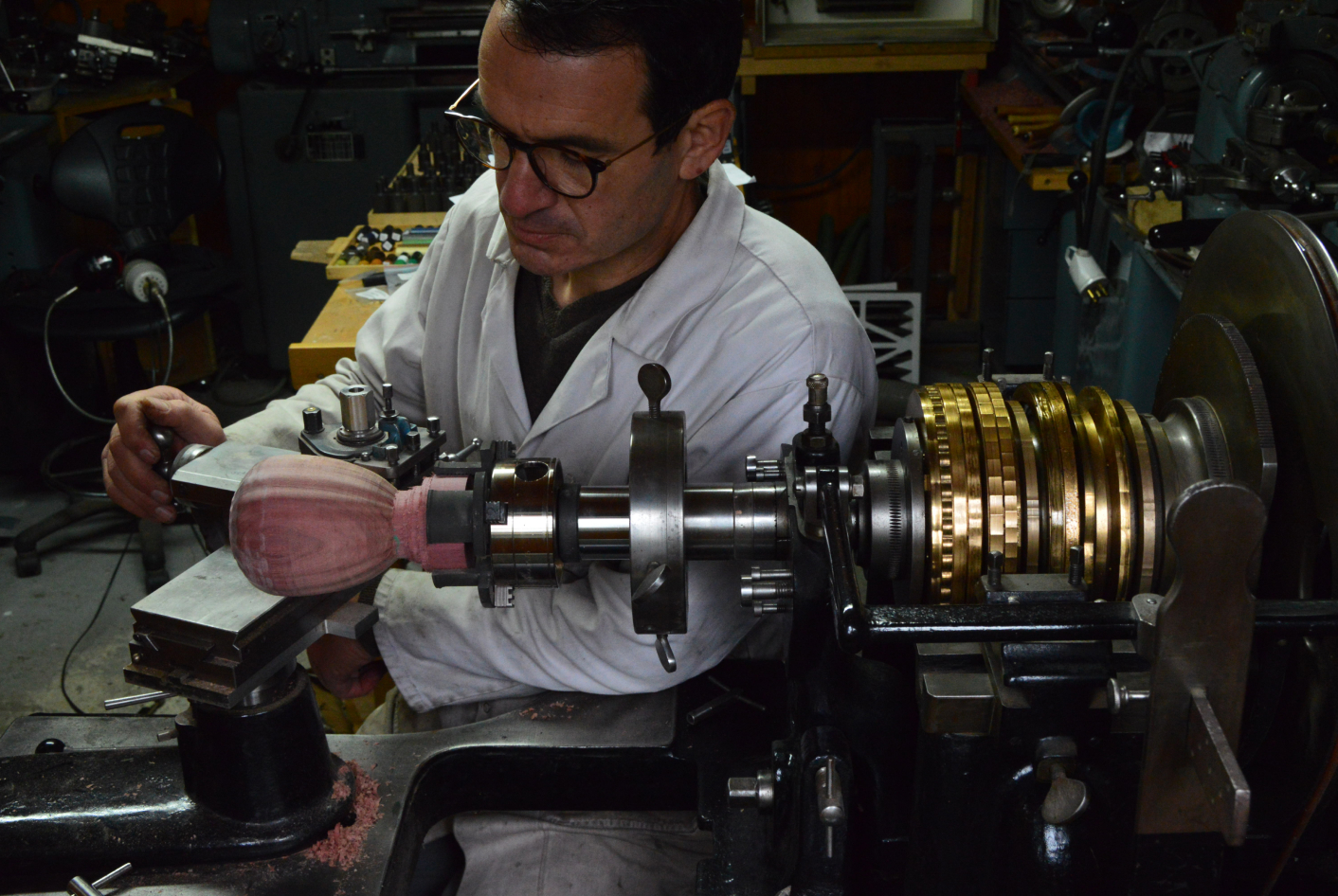 Preserving Craftsmanship: Frédéric Hamel's Journey in Cabinet Making ...